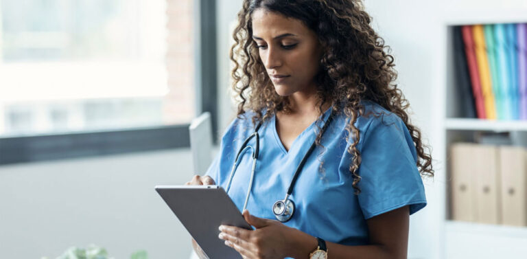 Colposcope System | Patient Monitor | Colposcopy Machine